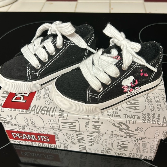 Peanuts | Shoes | Toddler Shoes Peanuts Size 5 | Poshmark